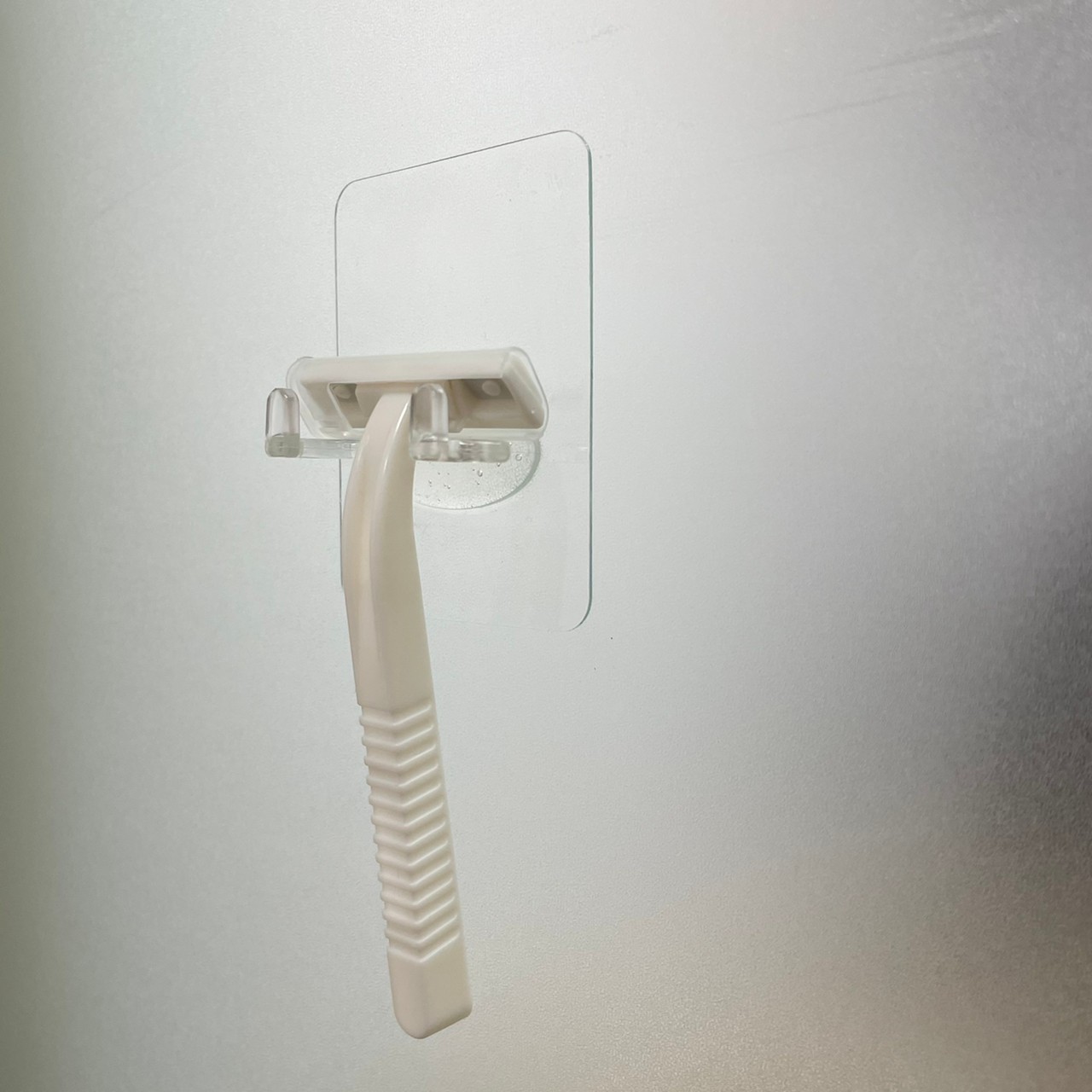 Wall mounted self-adhesive razors shaver holder for bathroom | Taiwantrade