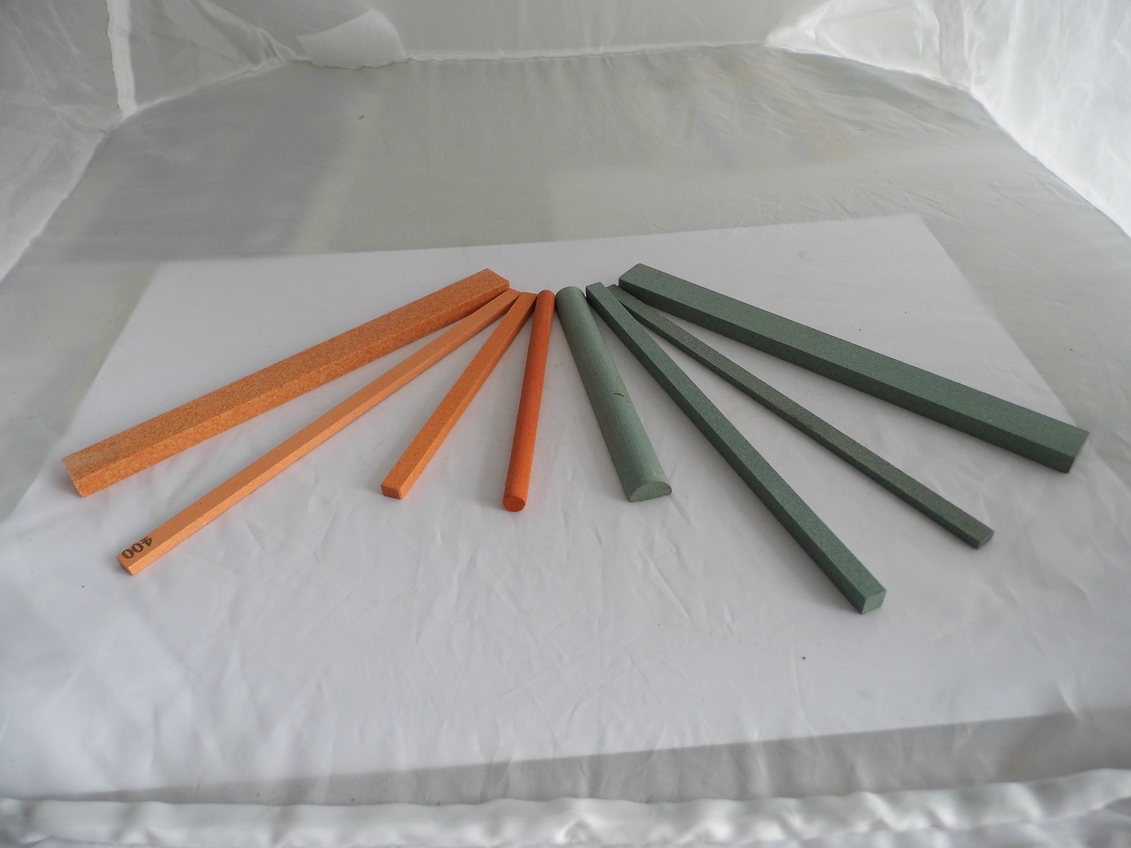 Half round oil stone | Taiwantrade