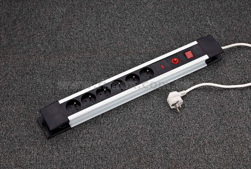 FRENCH TYPE POWER STRIP | Taiwantrade