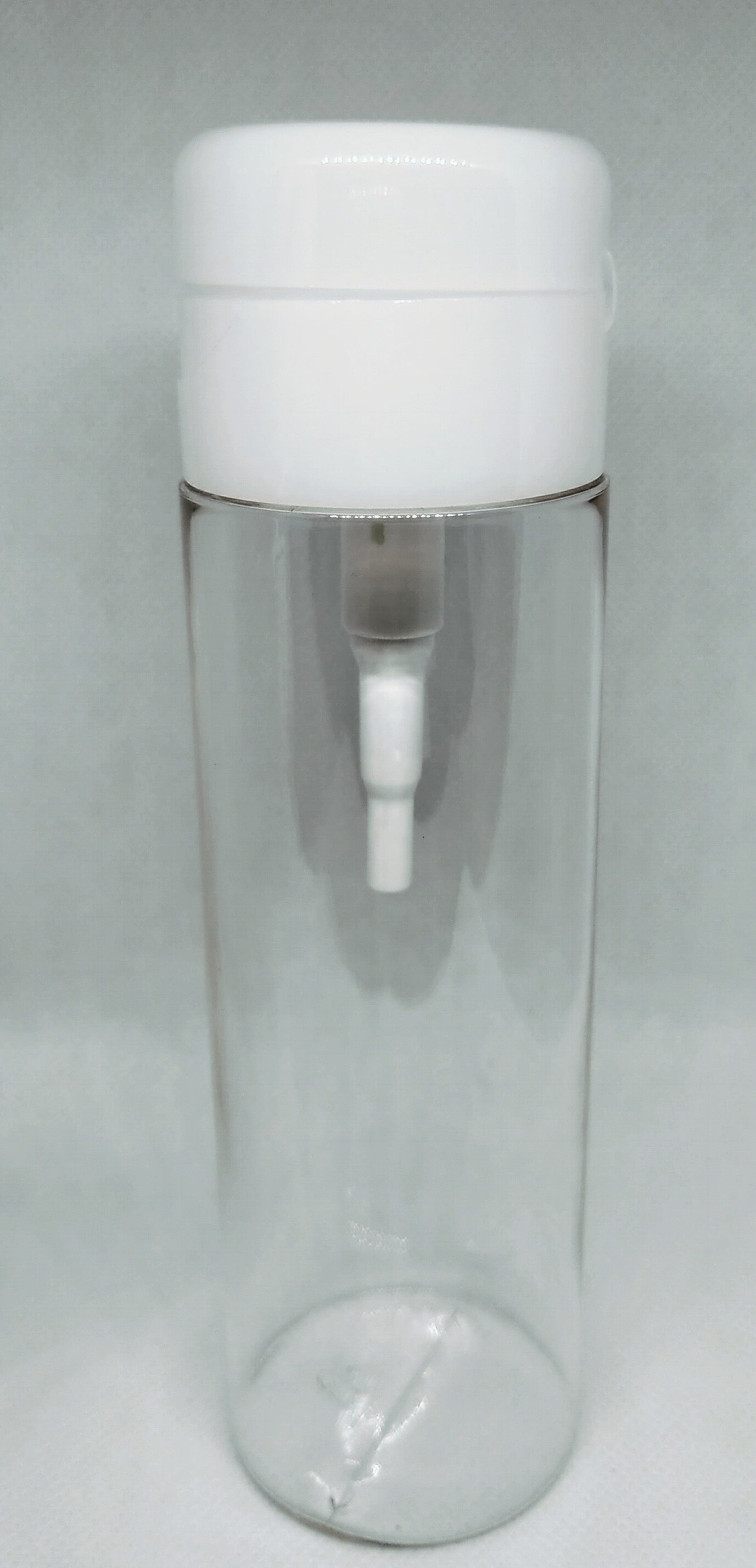 200ml Round Cosmetic Thicker Wall PETG Bottle with flip cap and pump ...