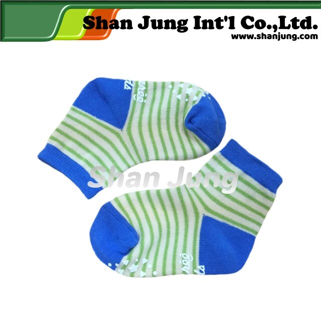 kids socks, Kids Right Angle Ankle Socks (Anti-Slip) | Taiwantrade.com