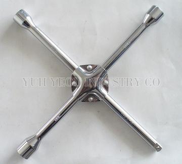 4-way wheel nut wrench (iron clamp and extension) | Taiwantrade