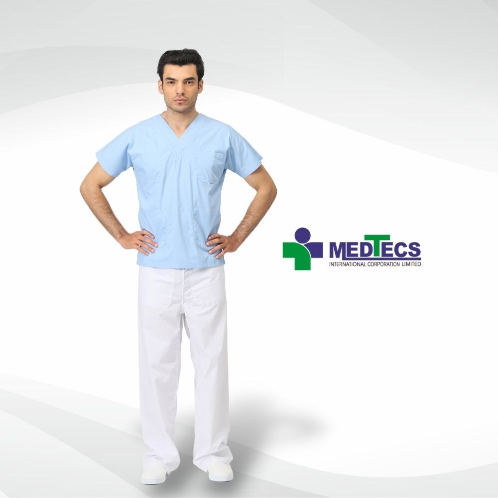 Durable and Comfortable Medical uniform Scrub Suit ｜Fitted light blue ...