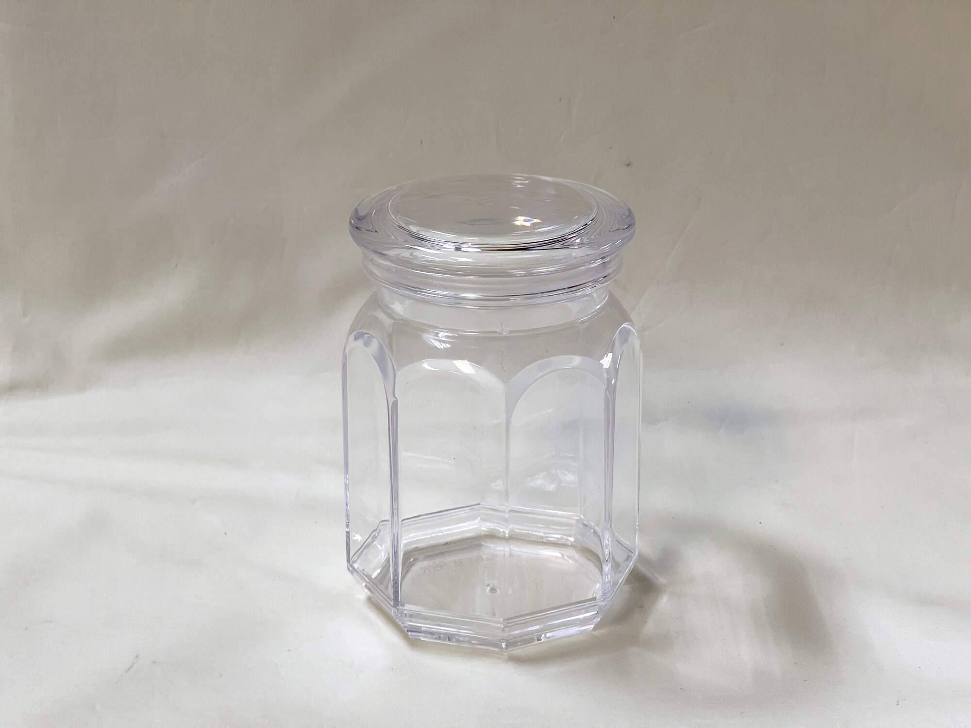 Acrylic Storage Jar , Octagon Style | Taiwantrade
