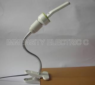 Clamp lamp with 3W Panel LED Bulb | Taiwantrade