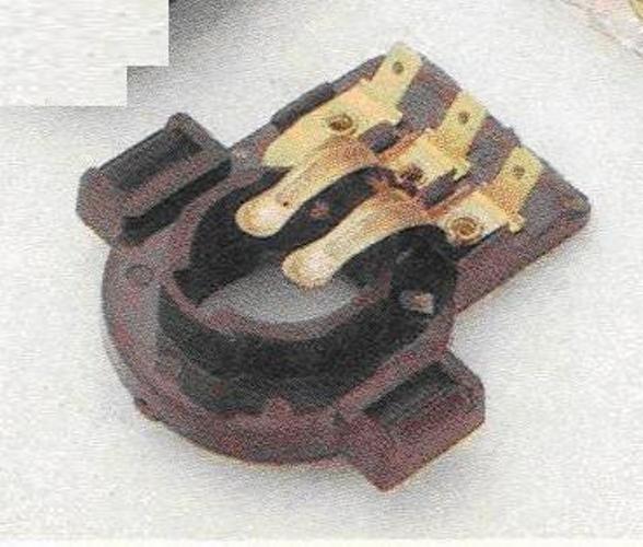 RALLY DO 90 BULB SOCKET VESPA | Taiwantrade