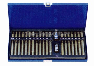 40 PCS 3/8” & 1/2” PROFESSIONAL BIT SET | Taiwantrade