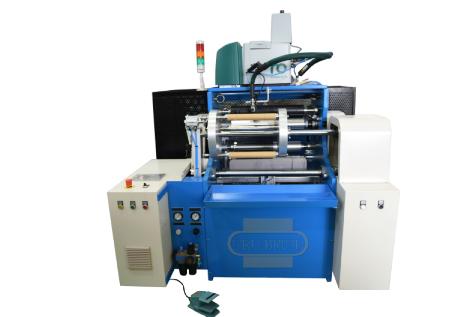 THREE-SHAFT TYPE SEMI-AUTOMATIC REWINDER | Taiwantrade
