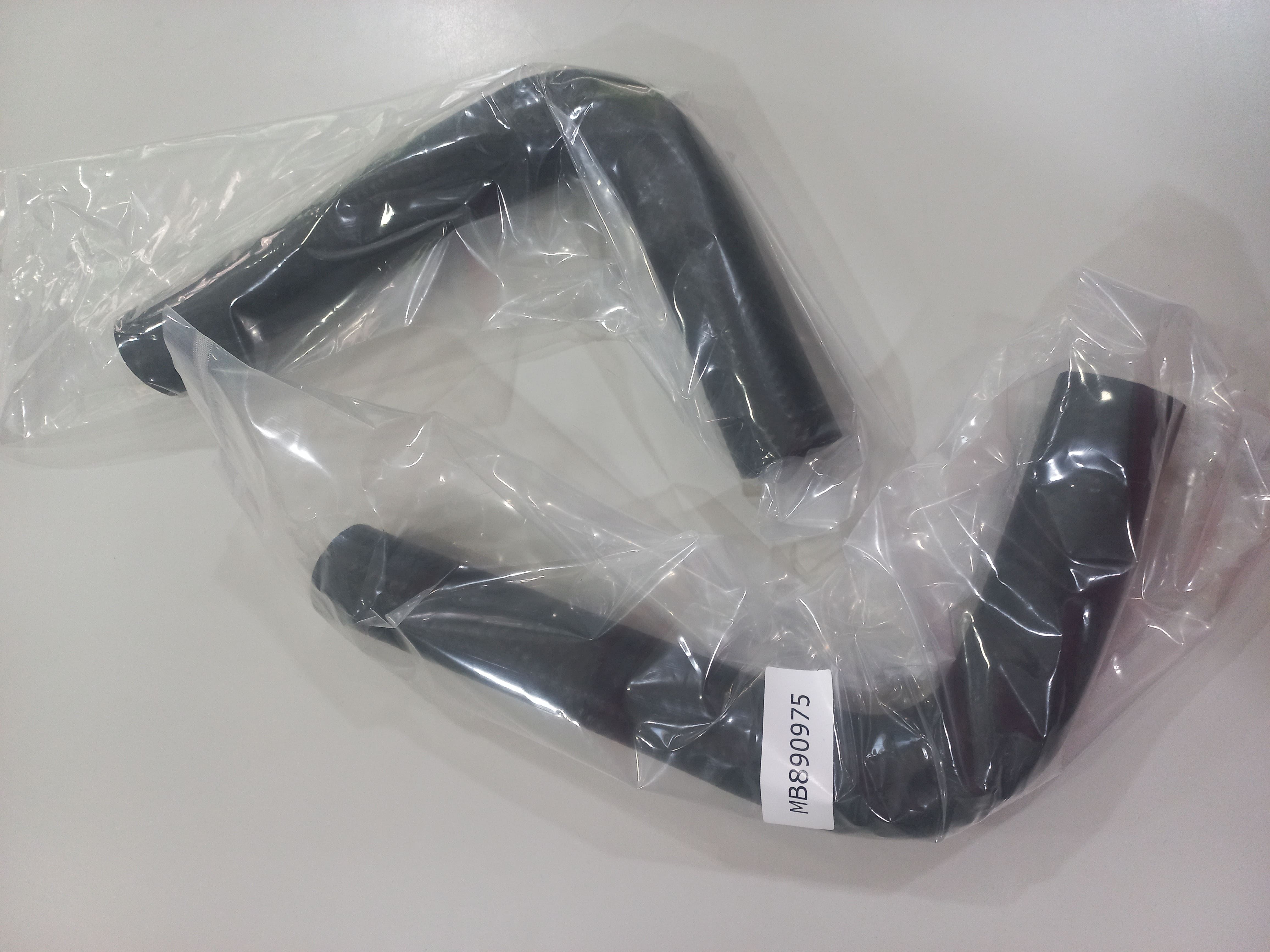 RADIATOR HOSES For MITSUBISHI-OE:MB890975 | Taiwantrade