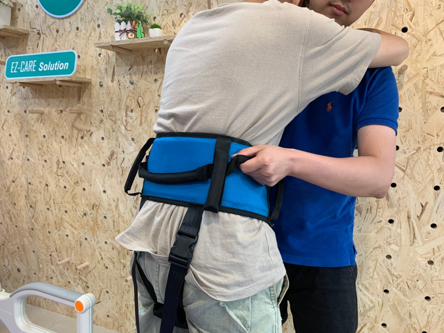 EZ-GO Patient Handling Belt with Crotch Straps | Taiwantrade.com