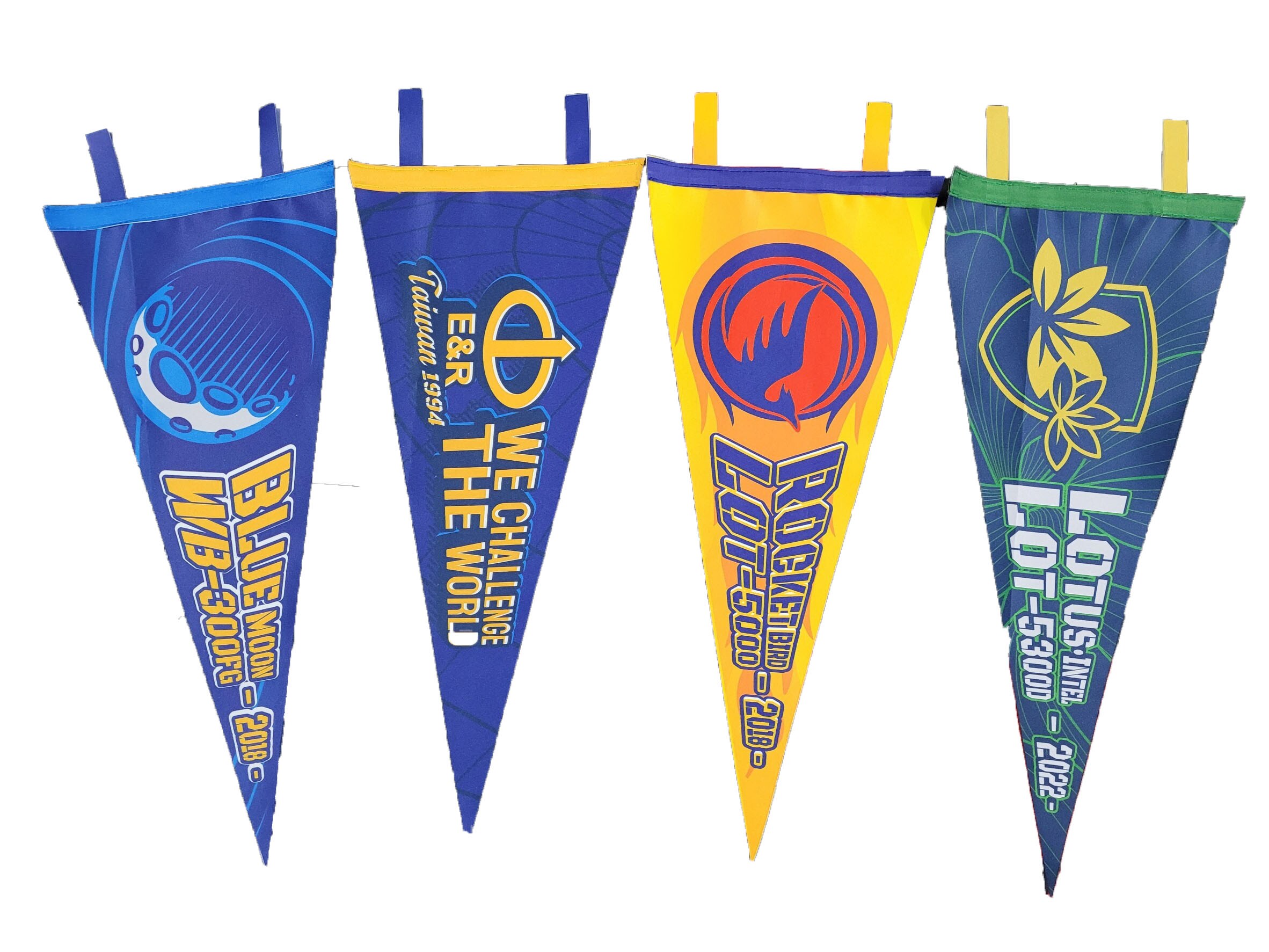 Custom Commemorative Triangular Satin Flags Seller | Taiwantrade