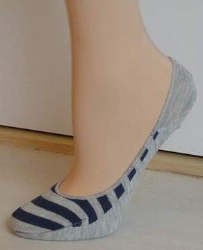 Striped foot cover | Taiwantrade.com