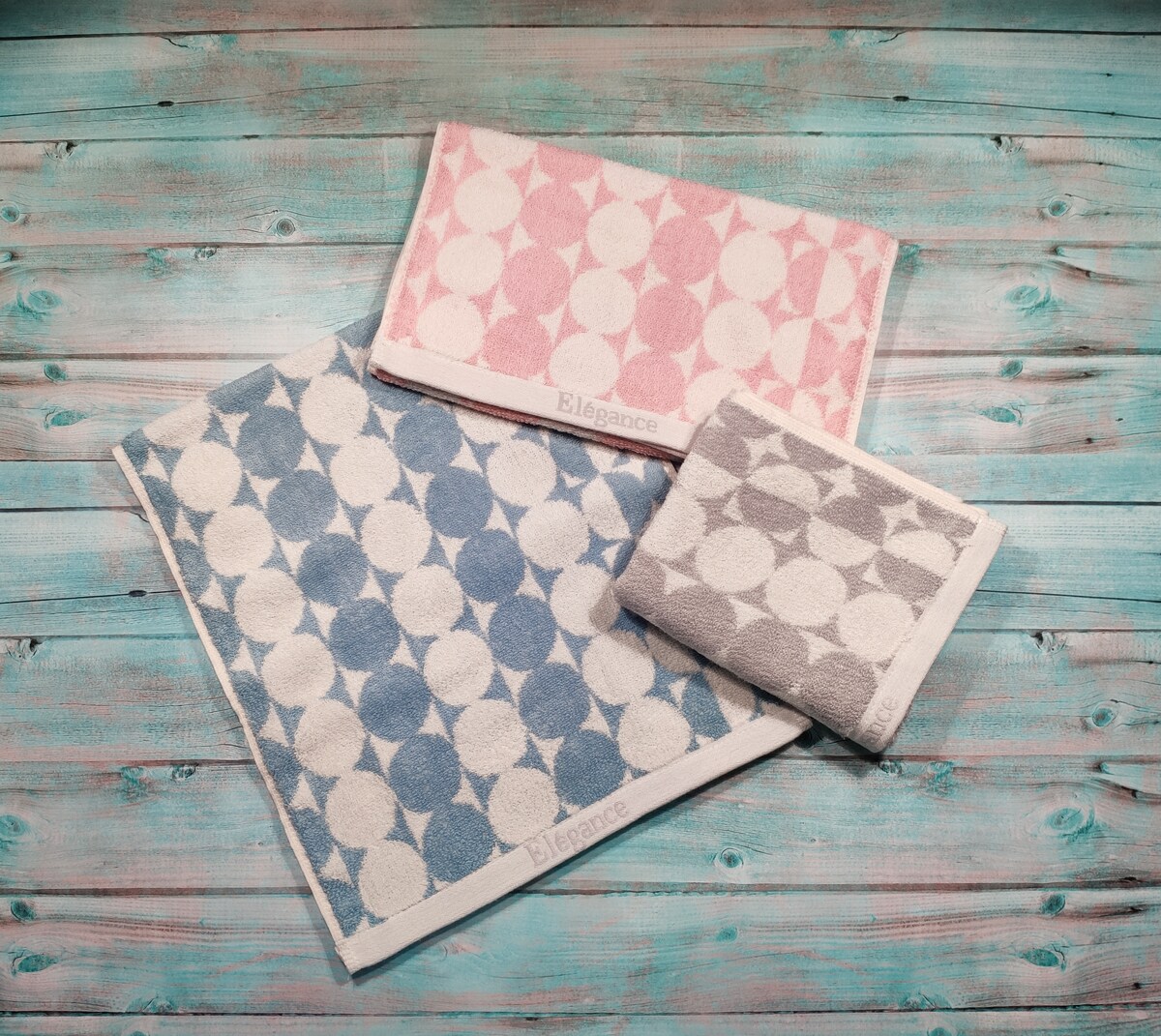 Fairyland Carnival Hand Towel Wholesale | Taiwantrade