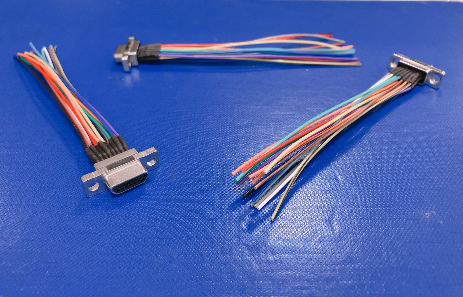 Micro-D 15Pin Female Connector with Cable | Taiwantrade