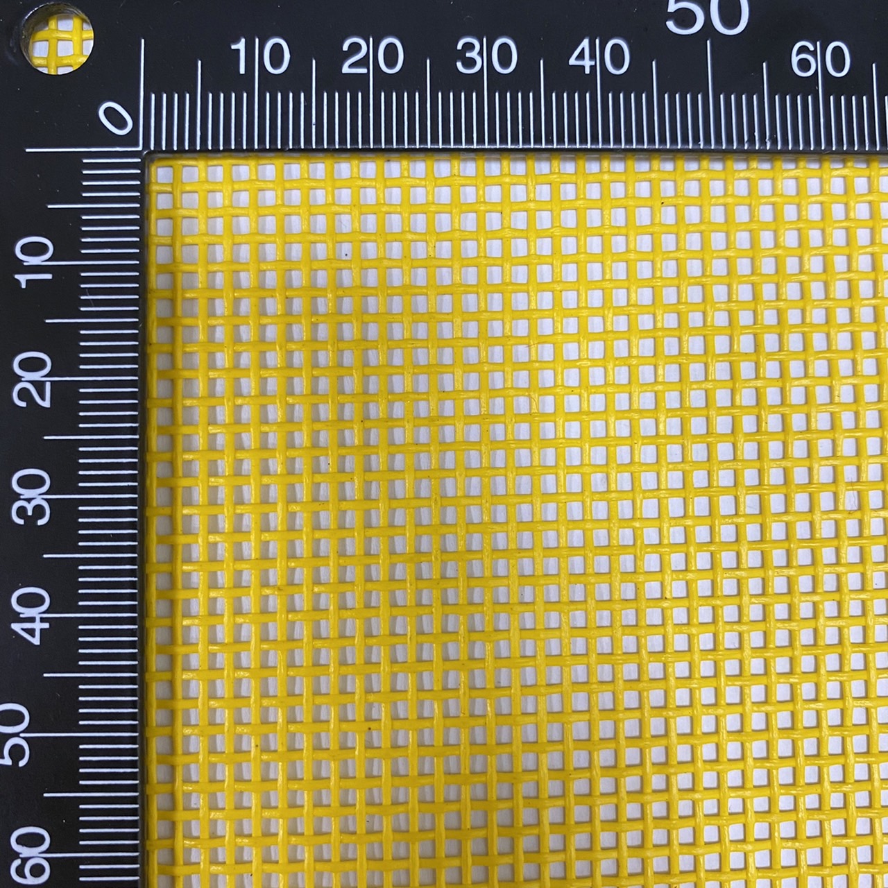1000D PVC Yellow Transport Mesh/Truck Mesh Tarps Fabric | Taiwantrade.com