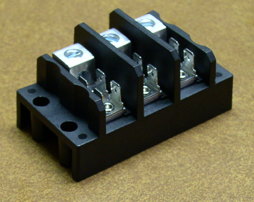 TGP-050-03A1 600V 50A Quick Connect 3-Pole Power Terminal Block ...
