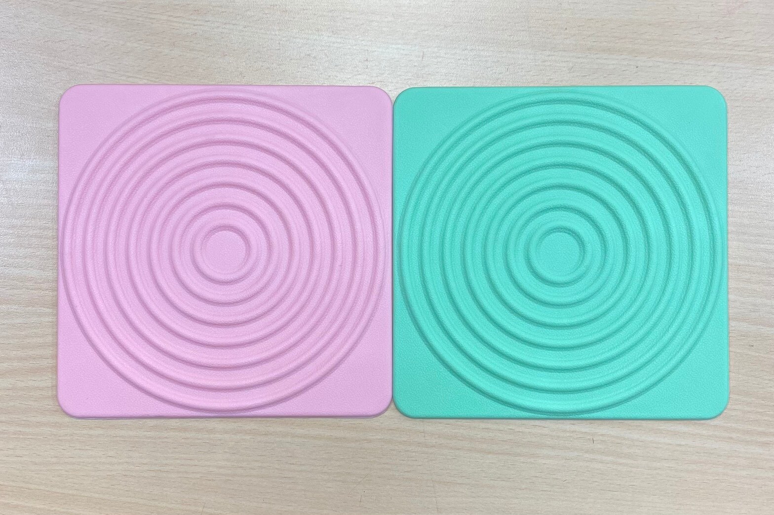 Multifunctional Eco-Heat-Resistant Mat | Taiwantrade.com
