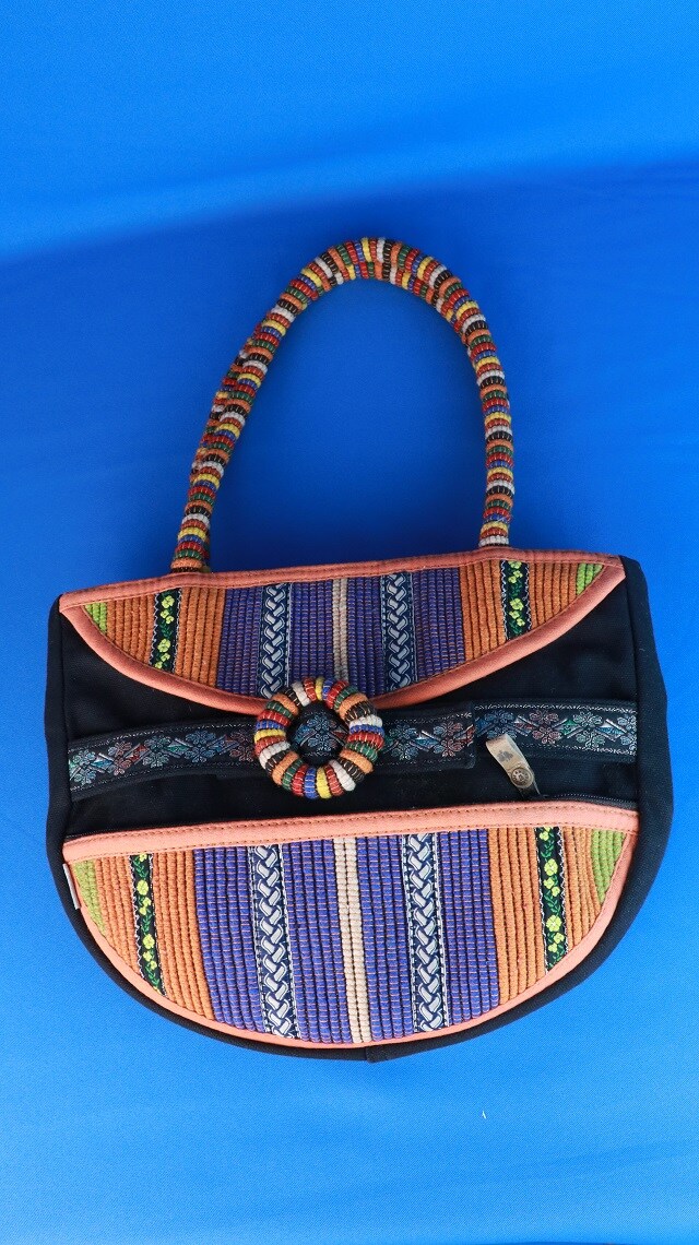 The Unique Aboriginal Totem Shoulder Bags | Taiwantrade.com
