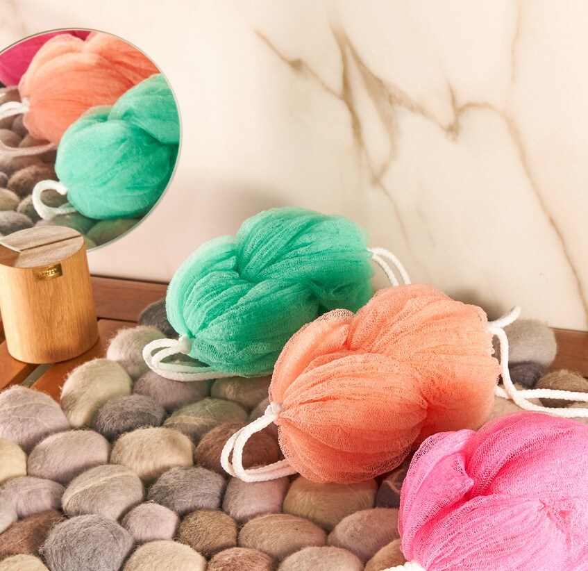 Exfoliating and Elastic Back Scrubber Belt | Taiwantrade