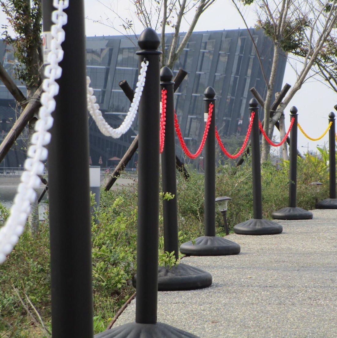 Safety Stanchion with Water-Fillable Base, Single Color | Taiwantrade