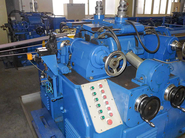 Bright bar centerless grinding and polishing machine | Taiwantrade