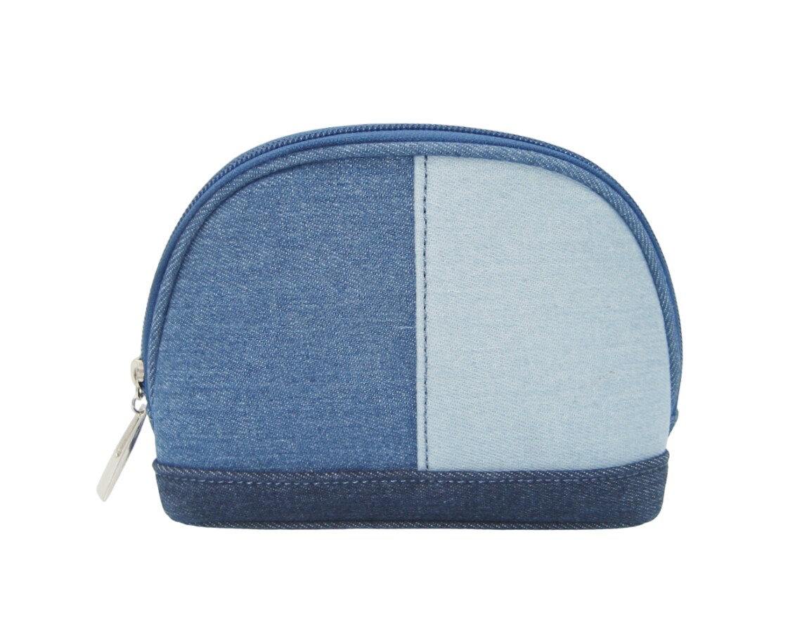 Denim makeup bag manufacturer with a unique nylon zipper closure ...