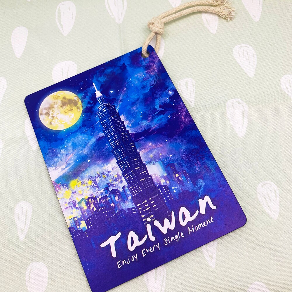Wooden Postcard－Starry Sky in Taipei | Taiwantrade