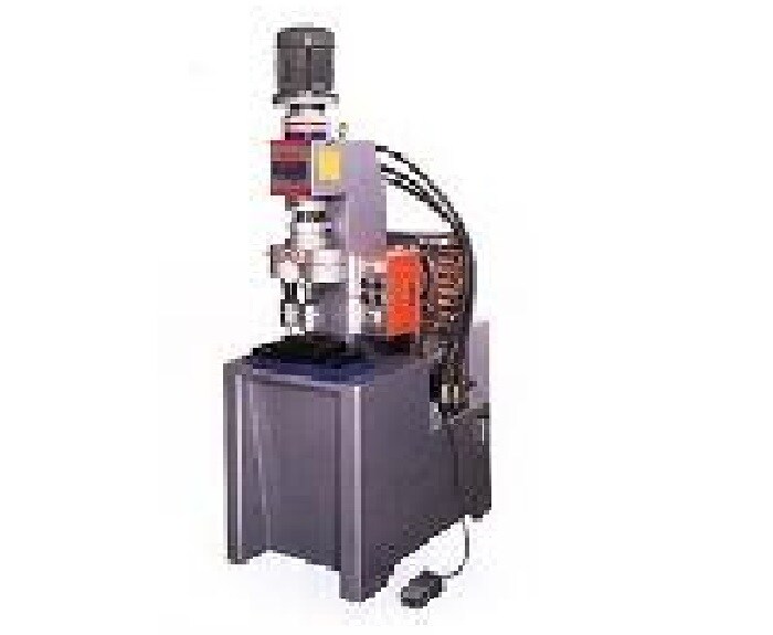 Twin-Spindle Riveting Machine Capacity: Dia. 3-7 mm | Taiwantrade.com