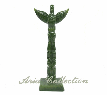 Jade Totem Poles Carving | Taiwantrade