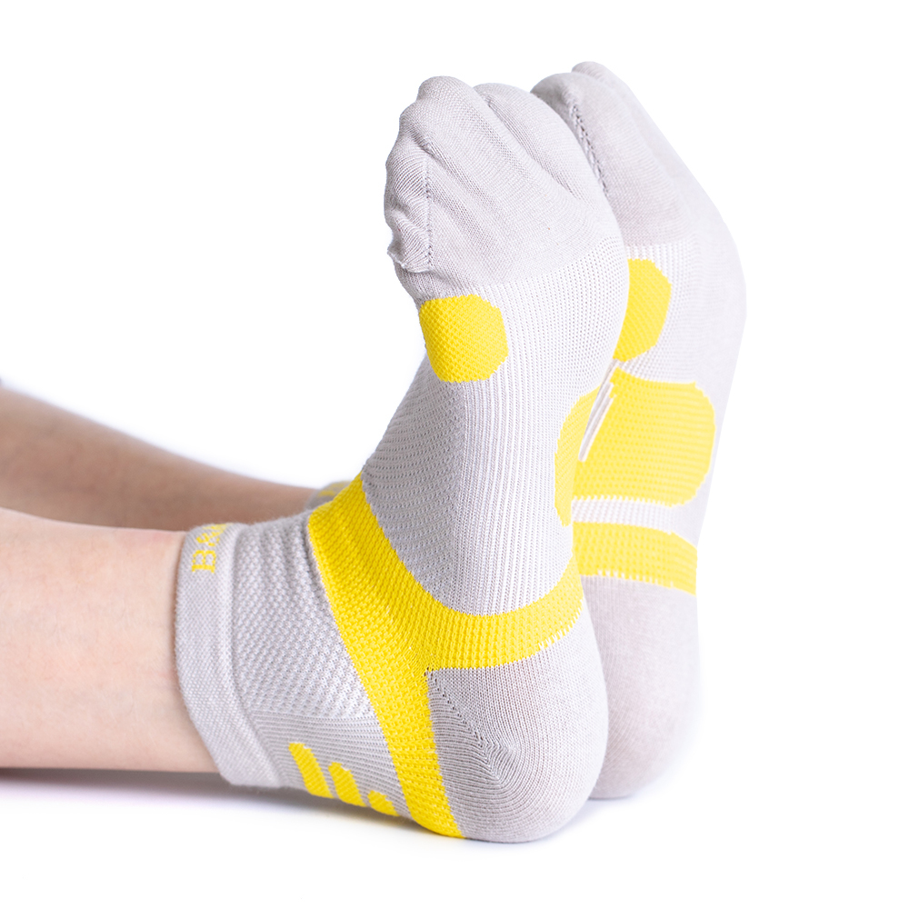 Taiwan made performance cushion high quality crew socks with brand | Taiwantrade