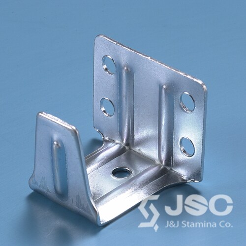 Metal center support- Venetian blind parts | Taiwantrade