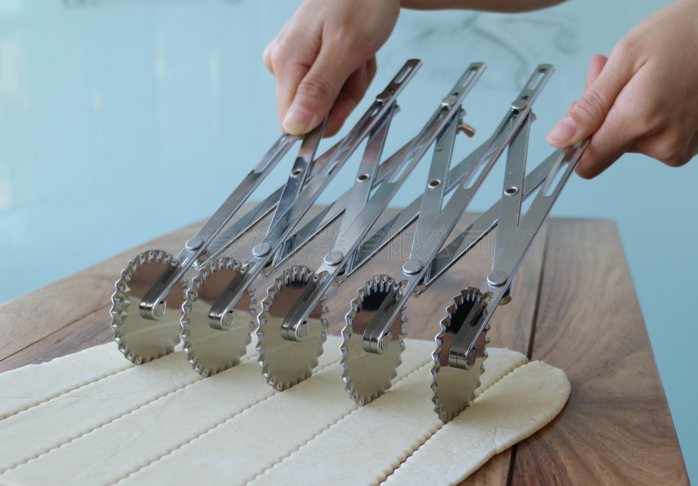 High Quality Baking Essentials Stainless Steel Spaghetti Roller ...