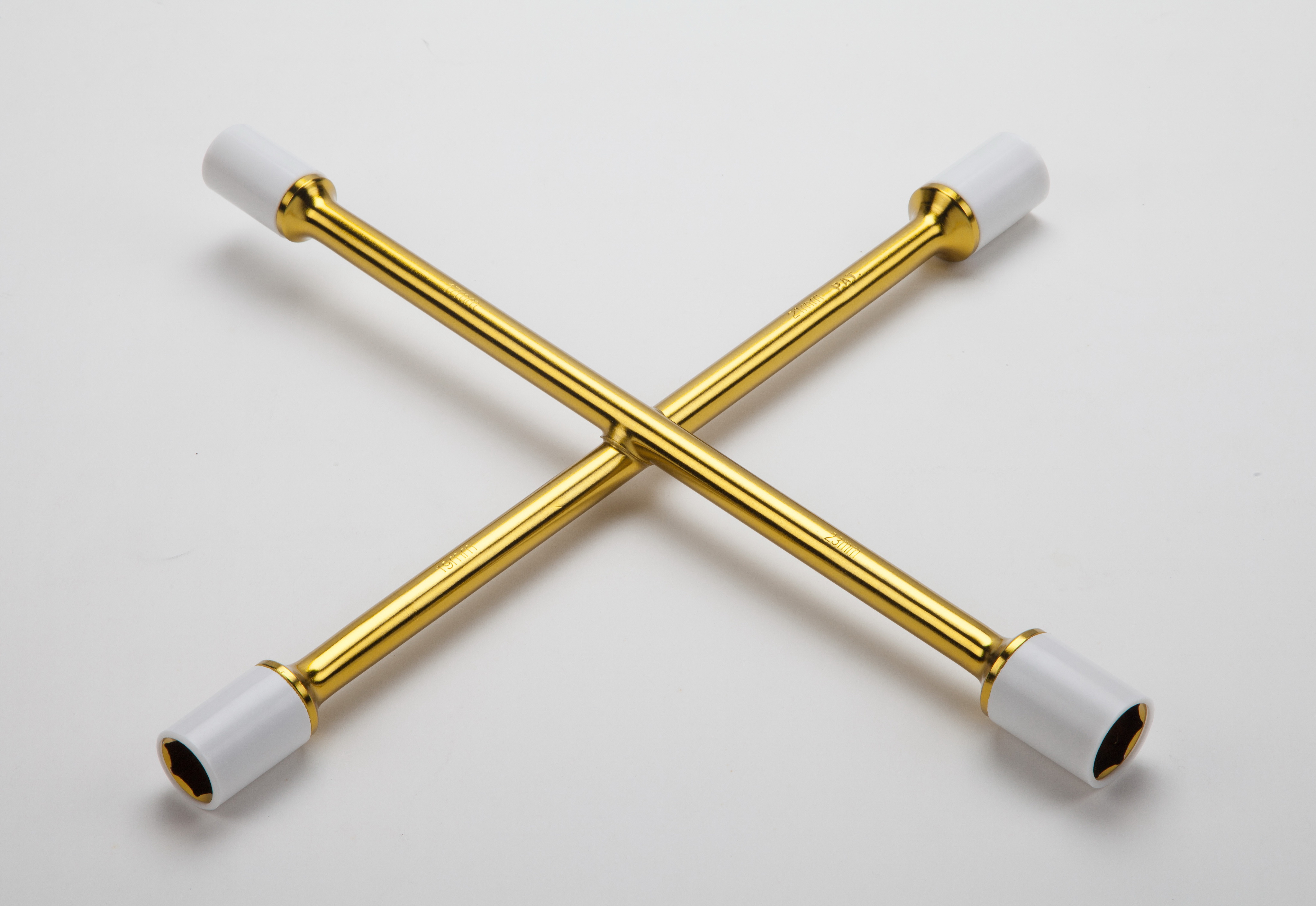 4-Way lug wrench | Taiwantrade