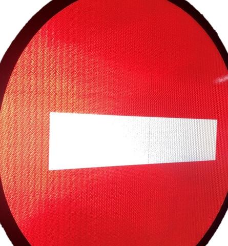 Illuminated LED No Entry Sign with Light-transmitting Reflective ...